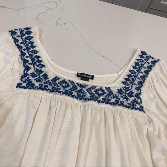Joe Boxer | Tops | Joe Boxer White Blue Embroidered Peasant Square Neck ...